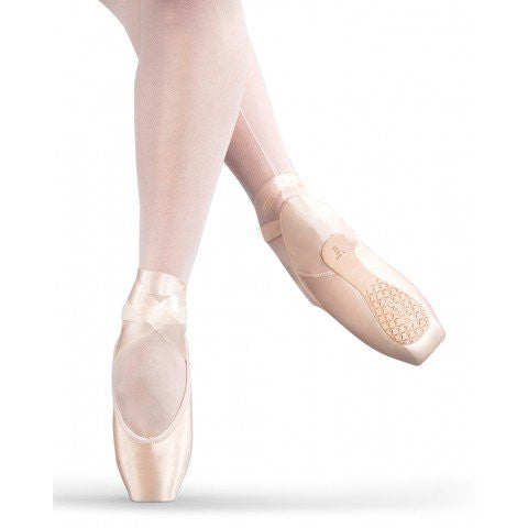 Pointe Shoes - Capezio at Relevé Dancewear