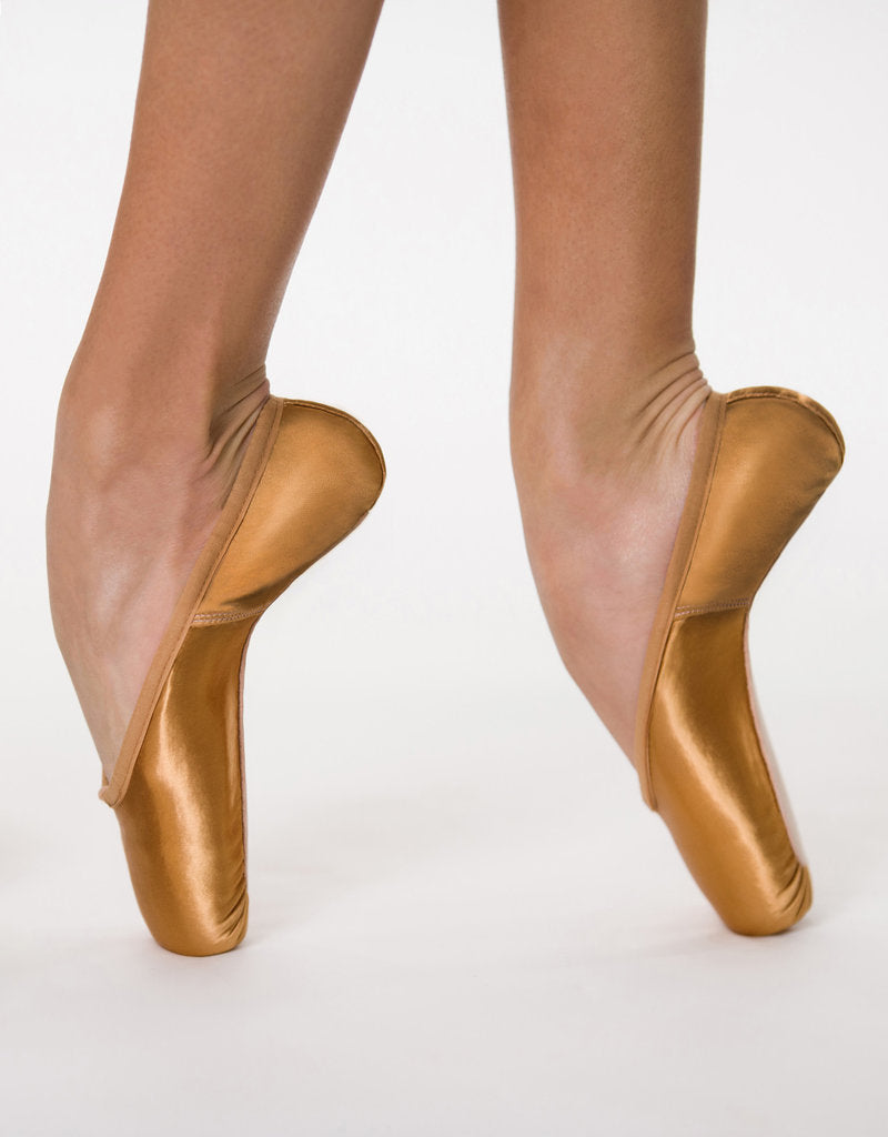 Pointe Shoes - Suffolk Pointe at Relevé Dancewear