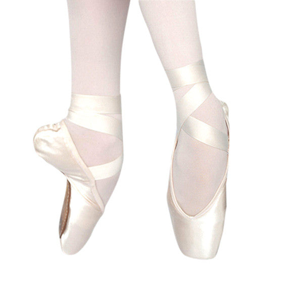 Pointe Shoes - Russian Pointe at Relevé Dancewear